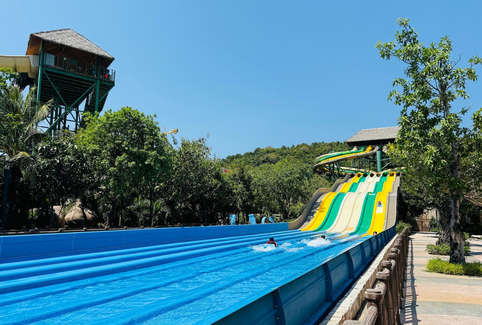 【かなりオススメ】アクアトピア ウォーター パーク in フーコック ホントム島